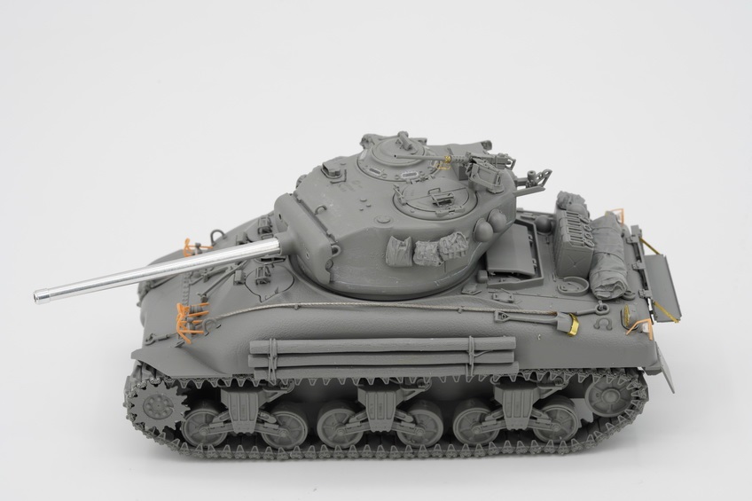 BORDER MODEL 1/35 Sherman M4A1 76W – Spektar M-Hobby